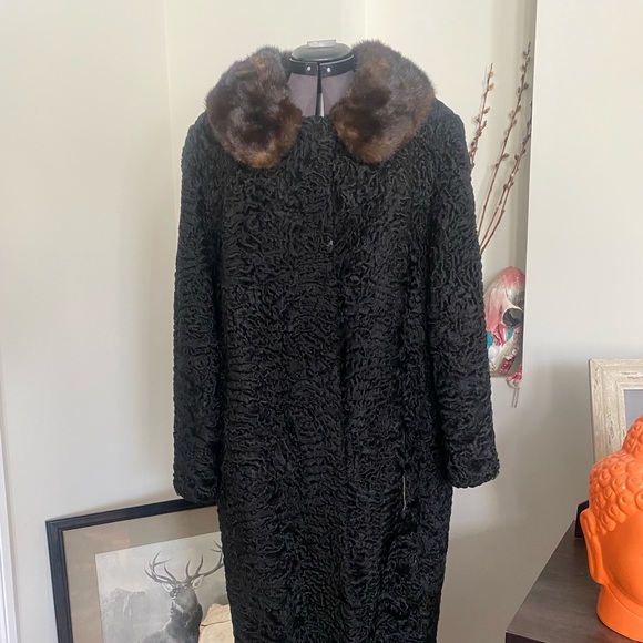 Gimbals | Jackets & Coats | Vintage Gimbals Fur Salon Black Lambs Wool ...
